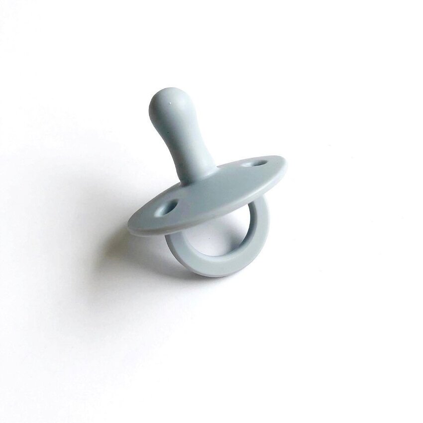 Classical Child Pacifier - Grey – fivelittleduck